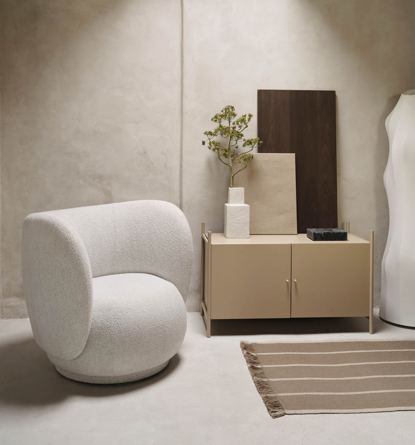 RICO Lounge Chair - Myran - Scandinavian Design